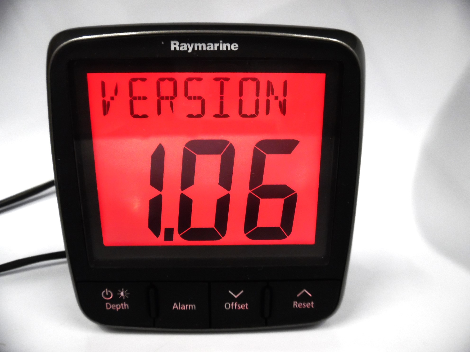 Raymarine i50 Depth Instrument Display w/ Sun Cover - E70059 - 90 Day ...