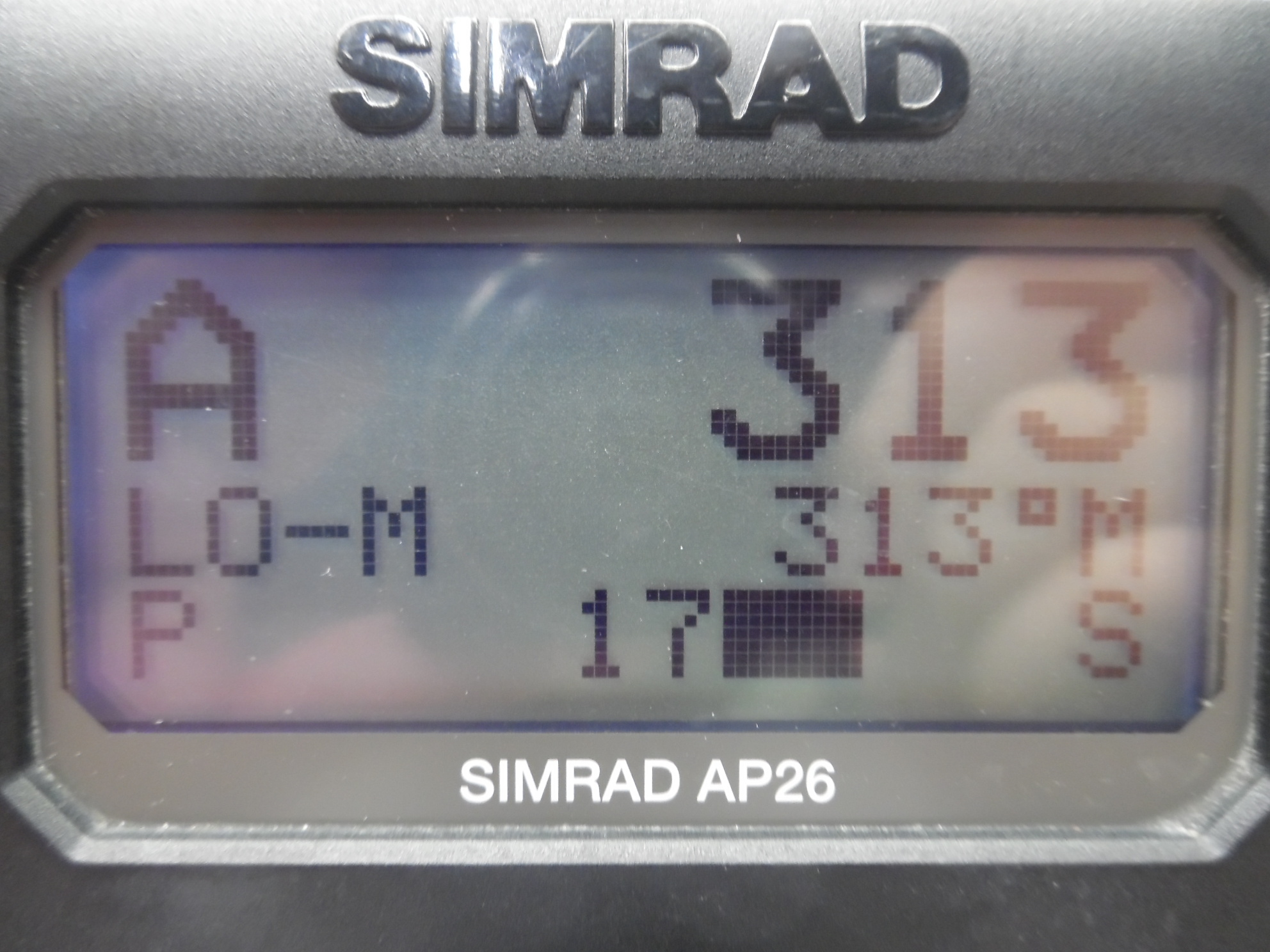 Simrad AP26 Autopilot Control Head 22087910 - Max Marine Electronics