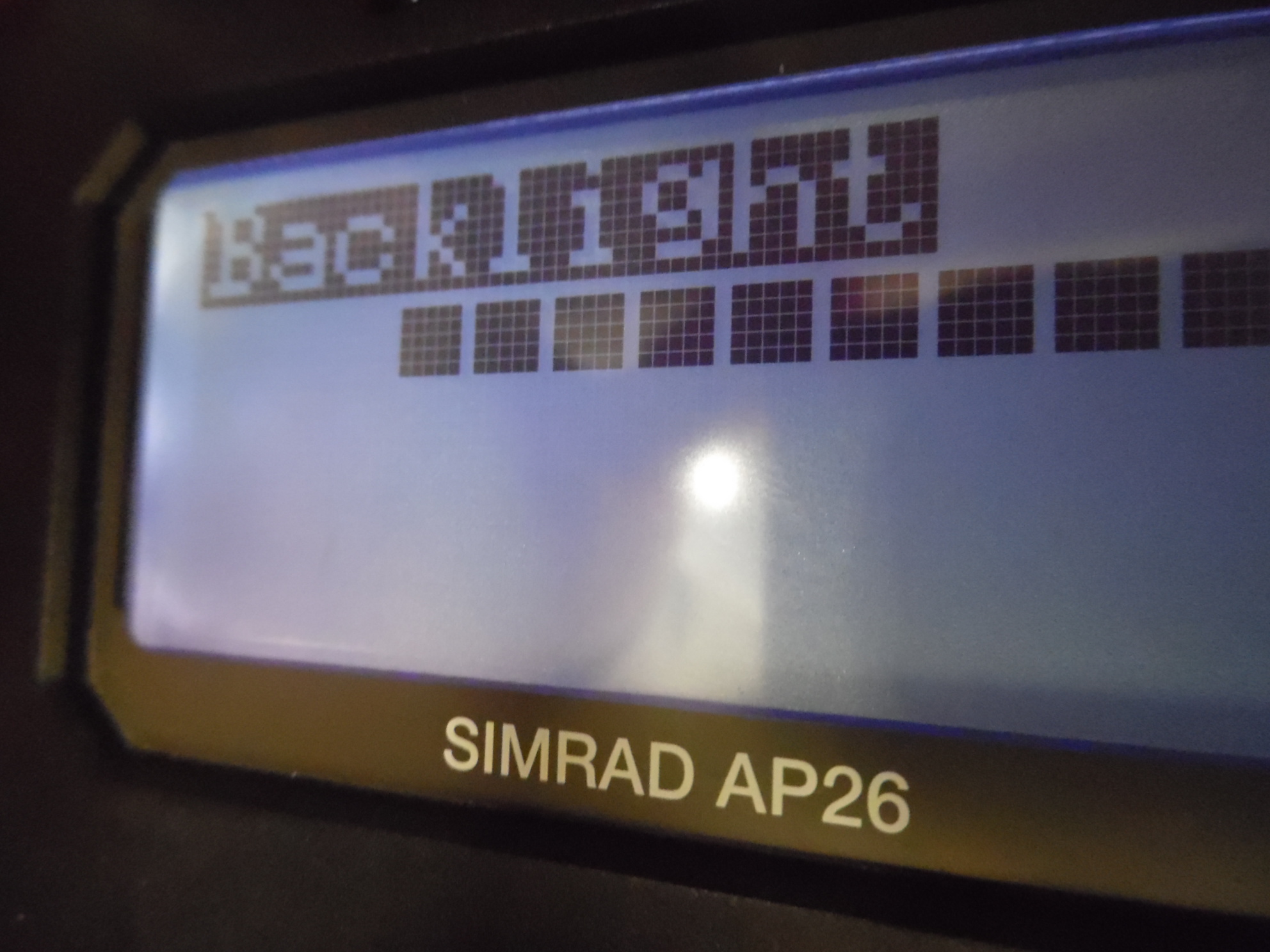 Simrad AP26 Autopilot Control Head 22087910 - Max Marine Electronics