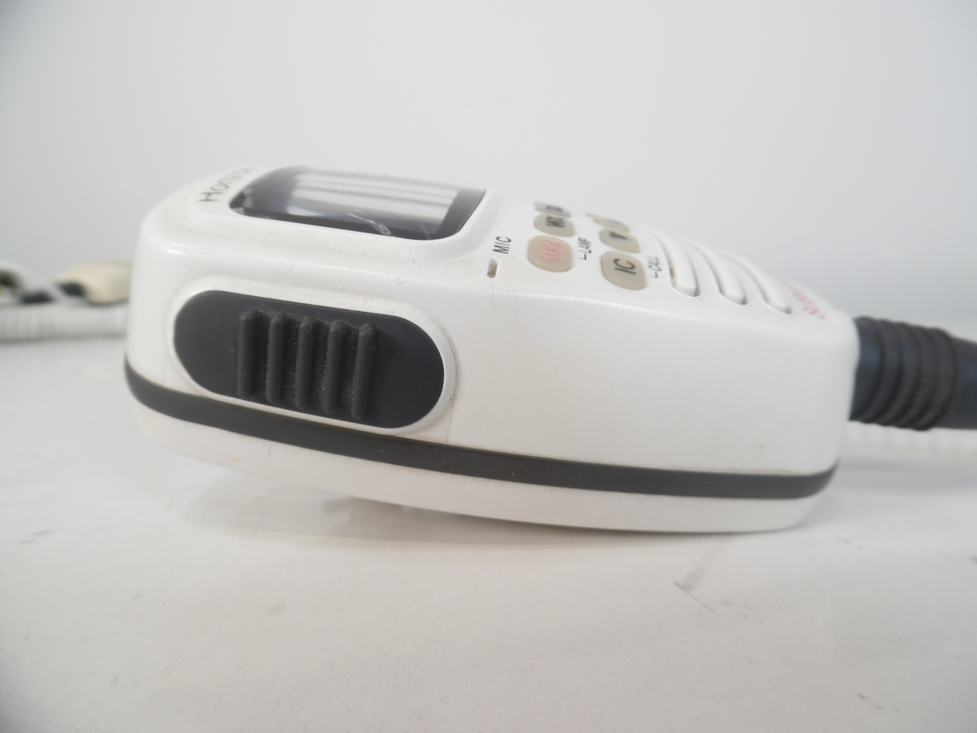 Standard Horizon CMP23W RAM Mic Handset-White - Tested - Max Marine ...