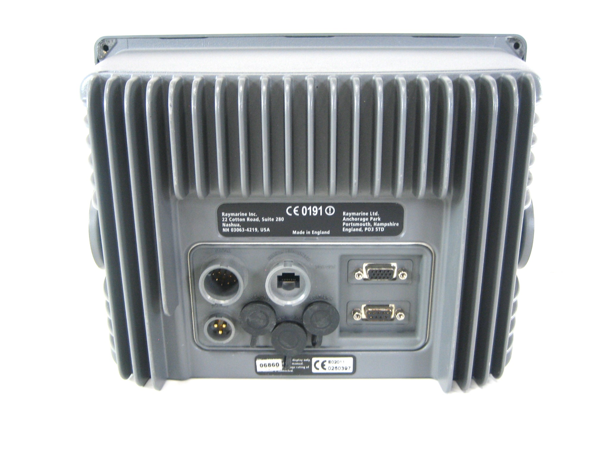 Raymarine E80 Classic Multifunction Display E02011 w/ Bezel & Sun Cover ...