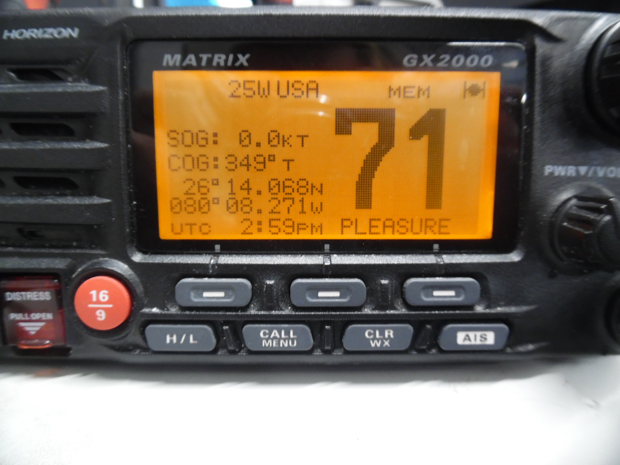 Standard Horizon Matrix GX2000 Marine VHF Radio with Attached Mic ...