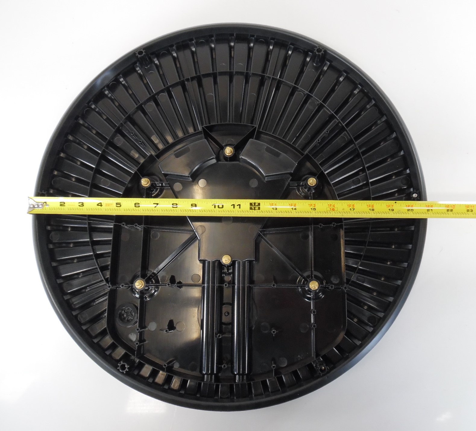 Raymarine - Quantum 2 - Q24D 18" Doppler Radome Replacement Dome ...