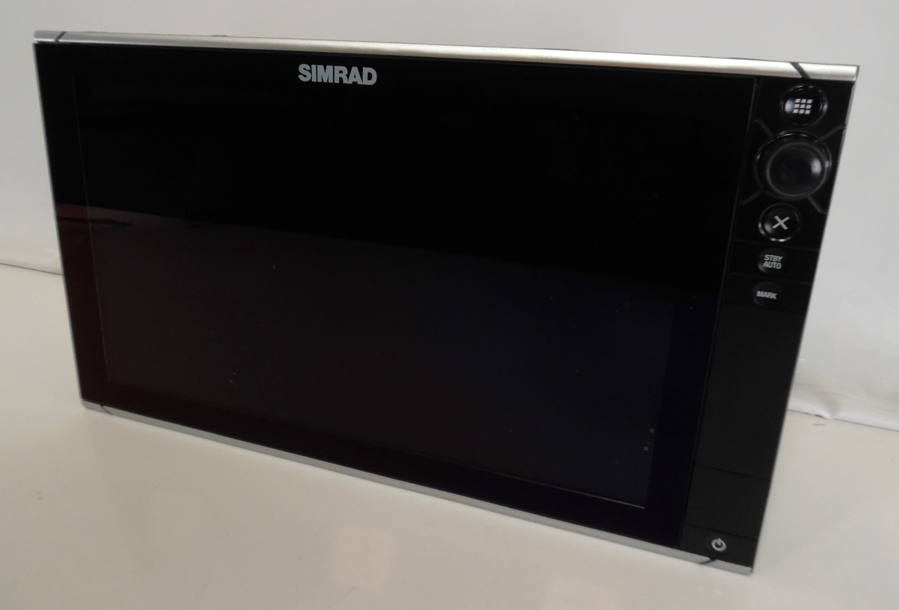 Simrad NSS16 Evo2 16″ Multifunction Display MFD Chartplotter - Tested ...