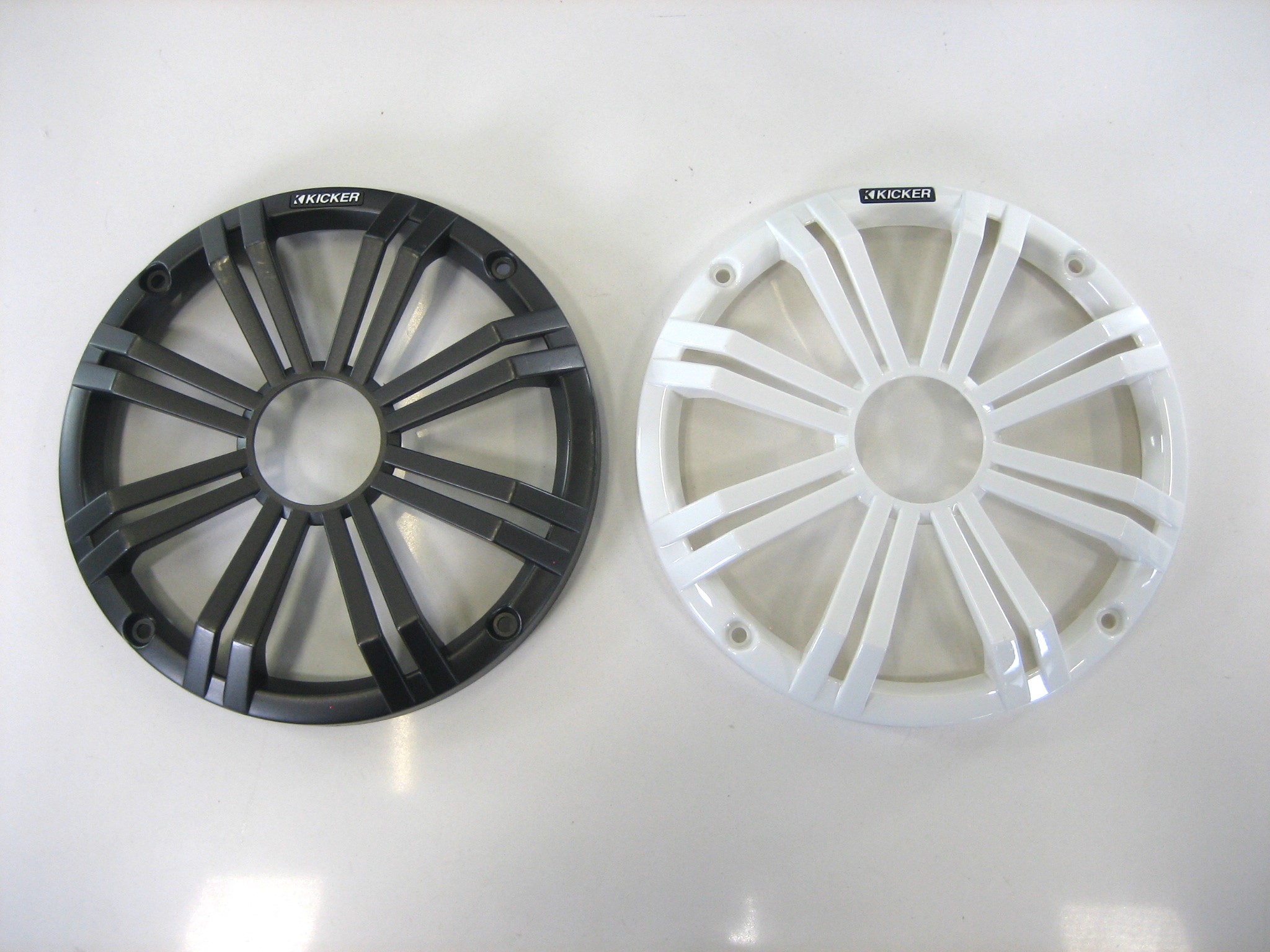 Kicker KM8 8'' Marine Grade Coaxial Speakers W/LEDs White & Charcoal ...