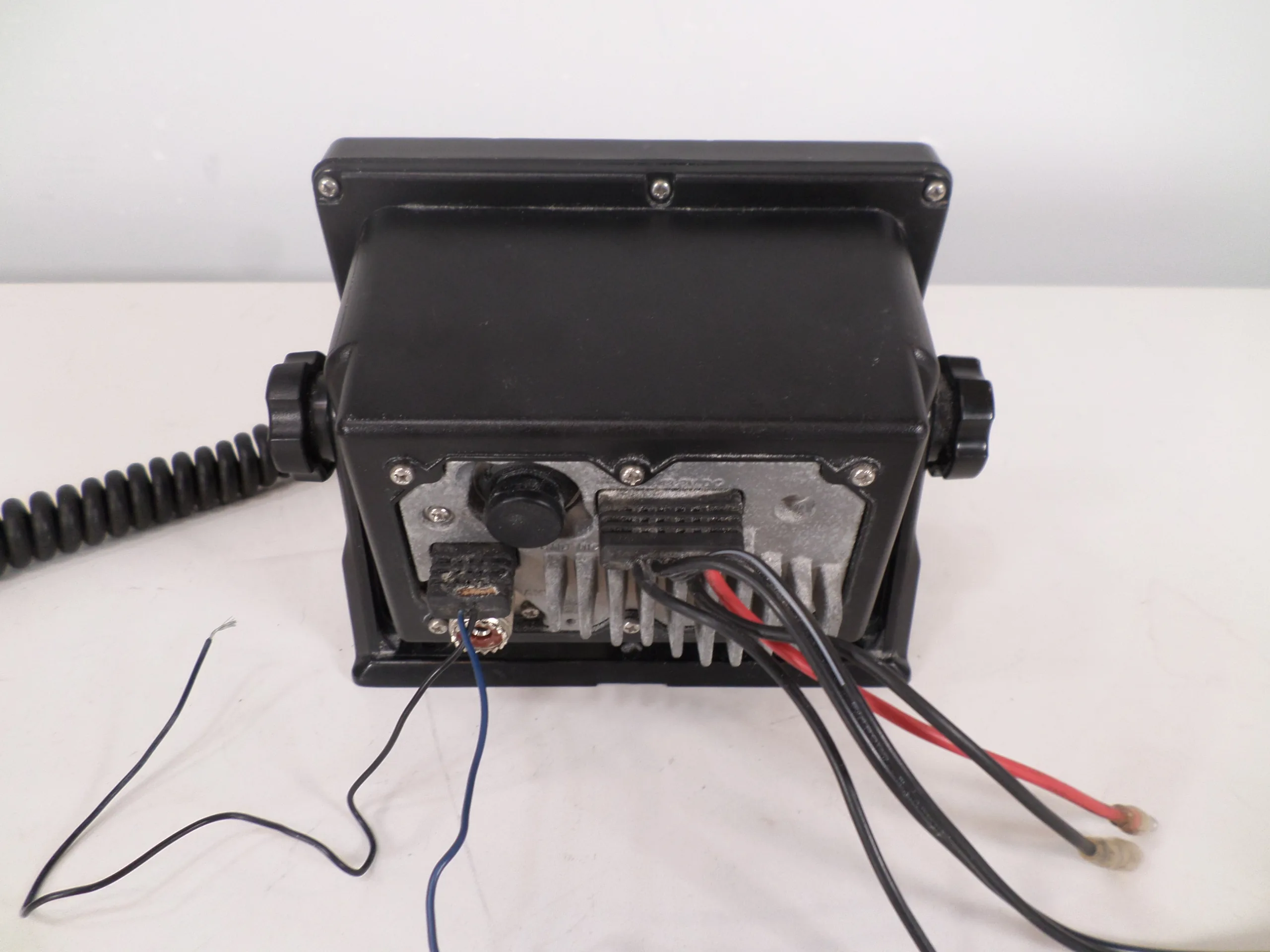 Icom IC-M504A Marine DSC VHF Transceiver with Mounting Bracket - Tested ...