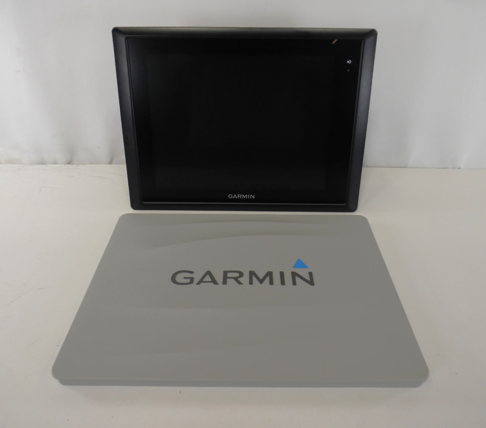 Garmin GPSmap 8212 12″ Touchscreen MFD Good Cond -Tested Good- (90-day ...