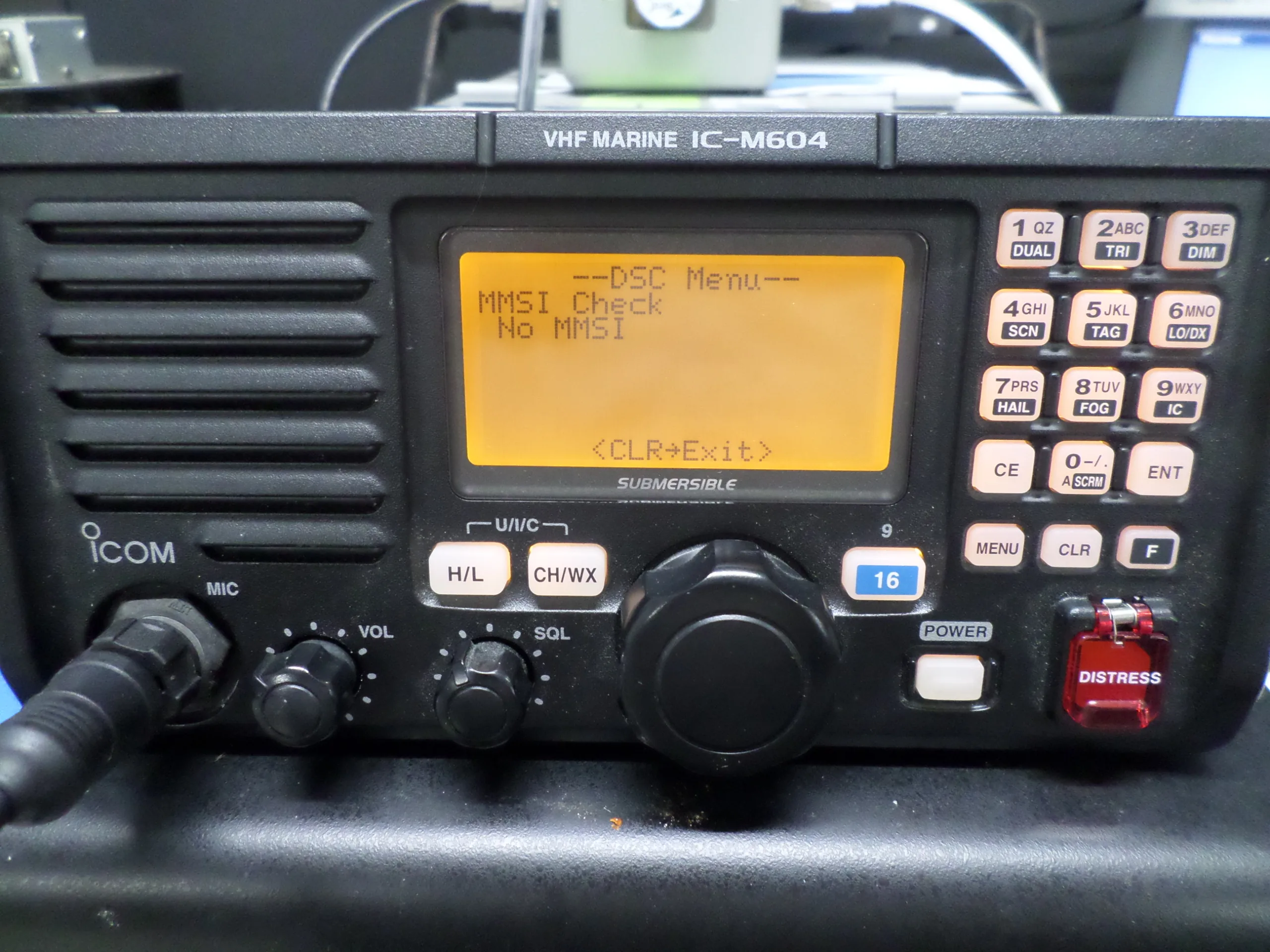 Icom IC-M604 Waterproof Marine VHF Radio With Detachable HM-126 Mic ...