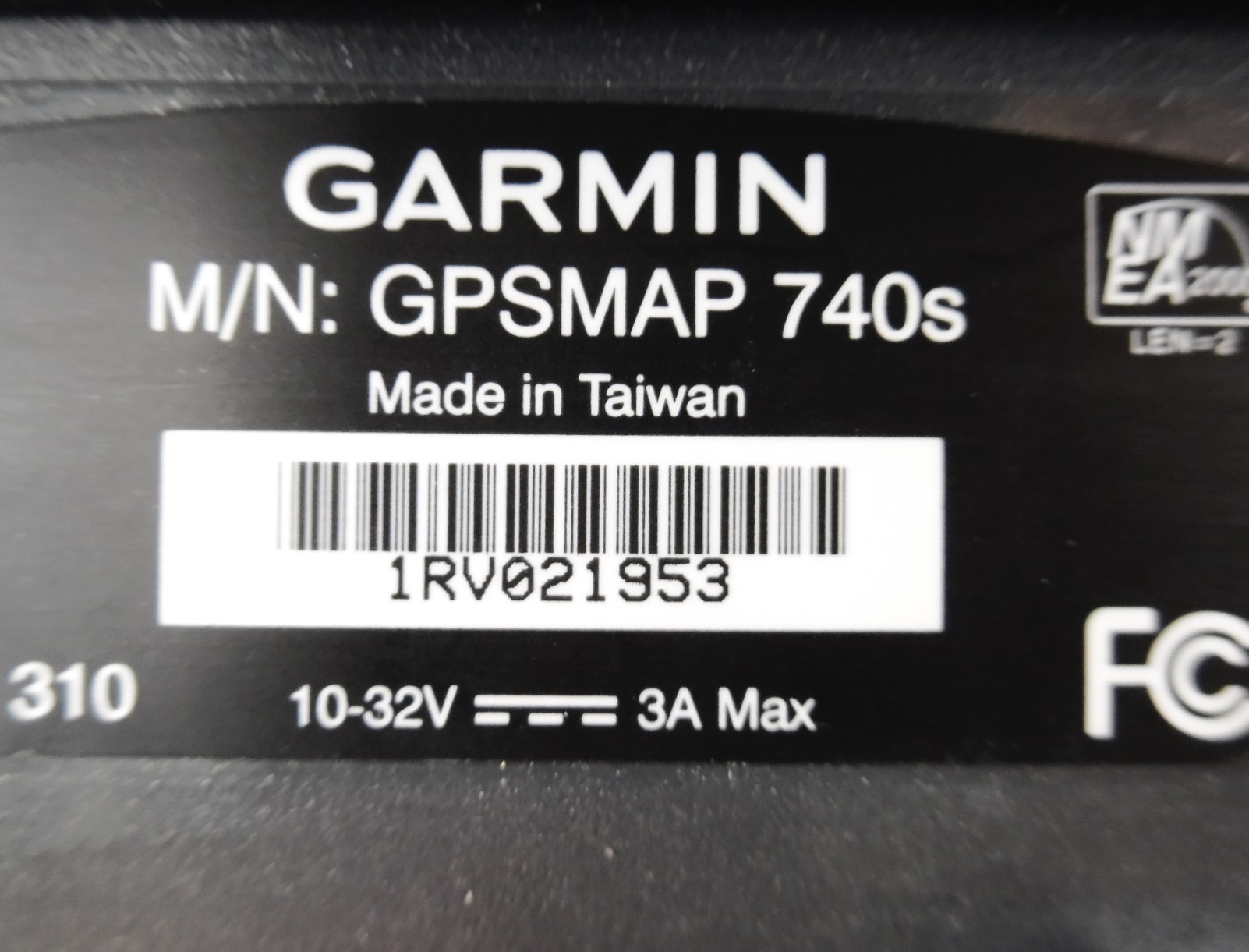 Garmin GPSMAP 740s Stand-Alone Touchscreen Chartplotter w/Suncover ...