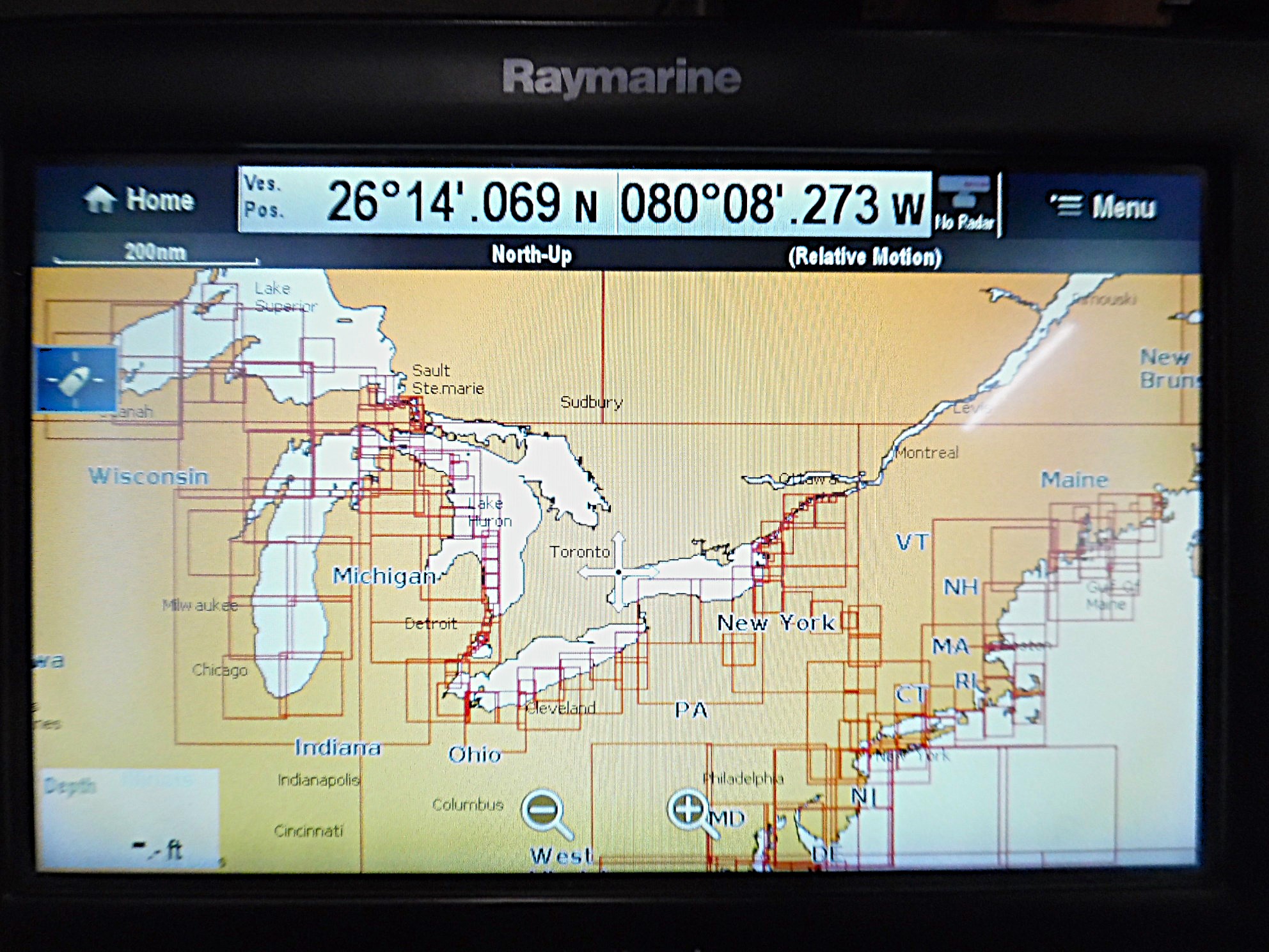 Navionics US & Coastal Canada - MicroSD Chart Card - NAUS001L- 2GB - 90 ...