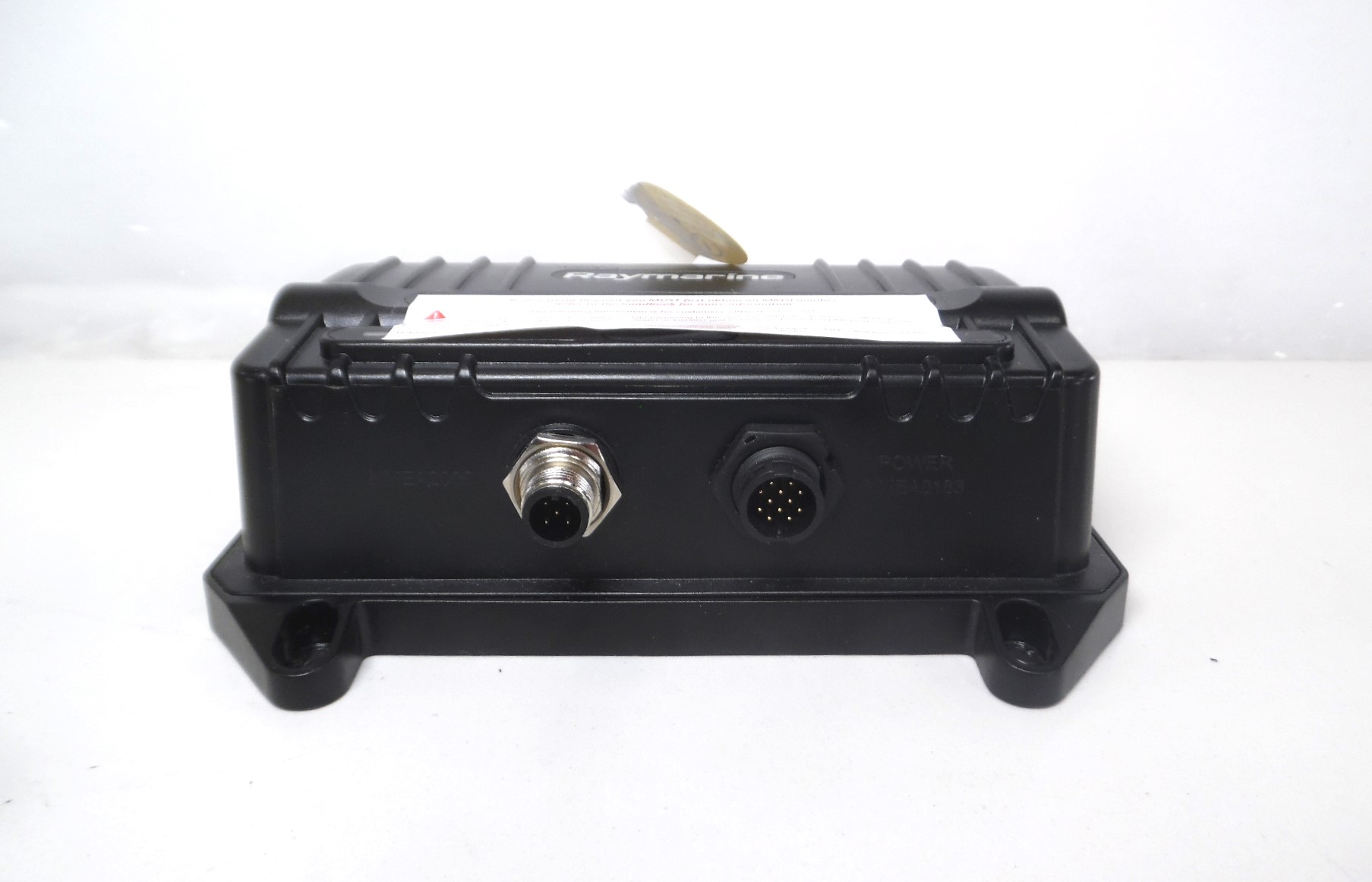 Raymarine AIS700 - E70476R Class B AIS w/ Splitter - W/ Cables - Tested ...