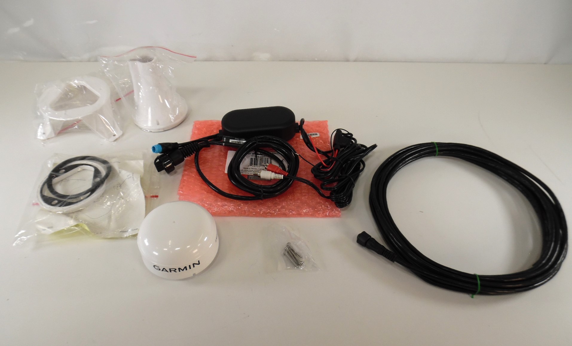 Garmin GXM54 XM Satellite Weather Module COMPLETE W / Cables - TESTED ...