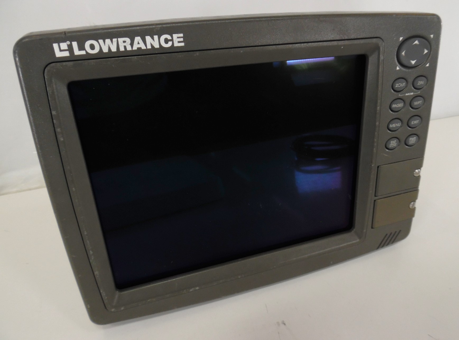 Lowrance LCX-110C Display Chartplotter/Fishfinder + Suncover - Good ...