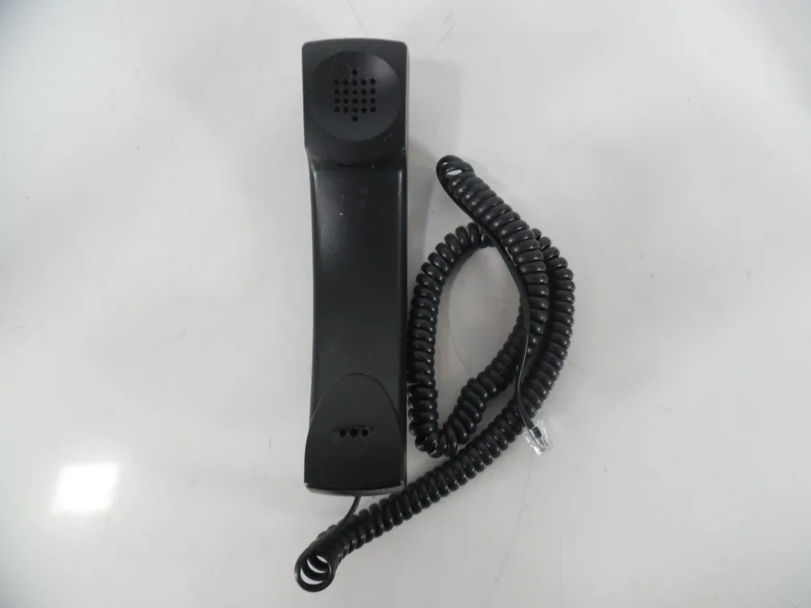 Polycom VVX 310 Gigabit IP Display Speakerphone with 6-Lines - Max ...