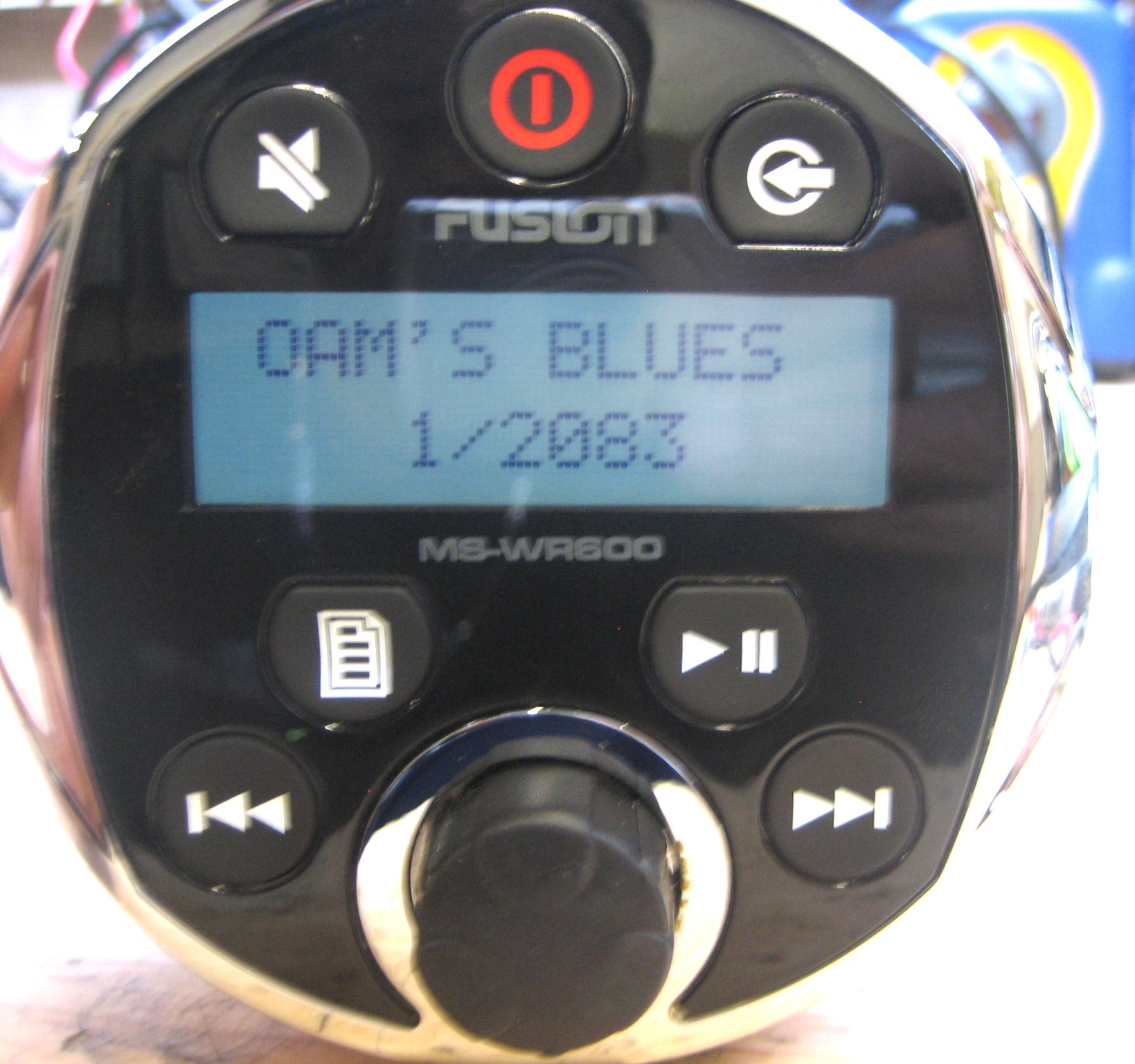 Fusion MS-WR600 Wired Marine Remote Control Unit w/ Sun Cover And ...