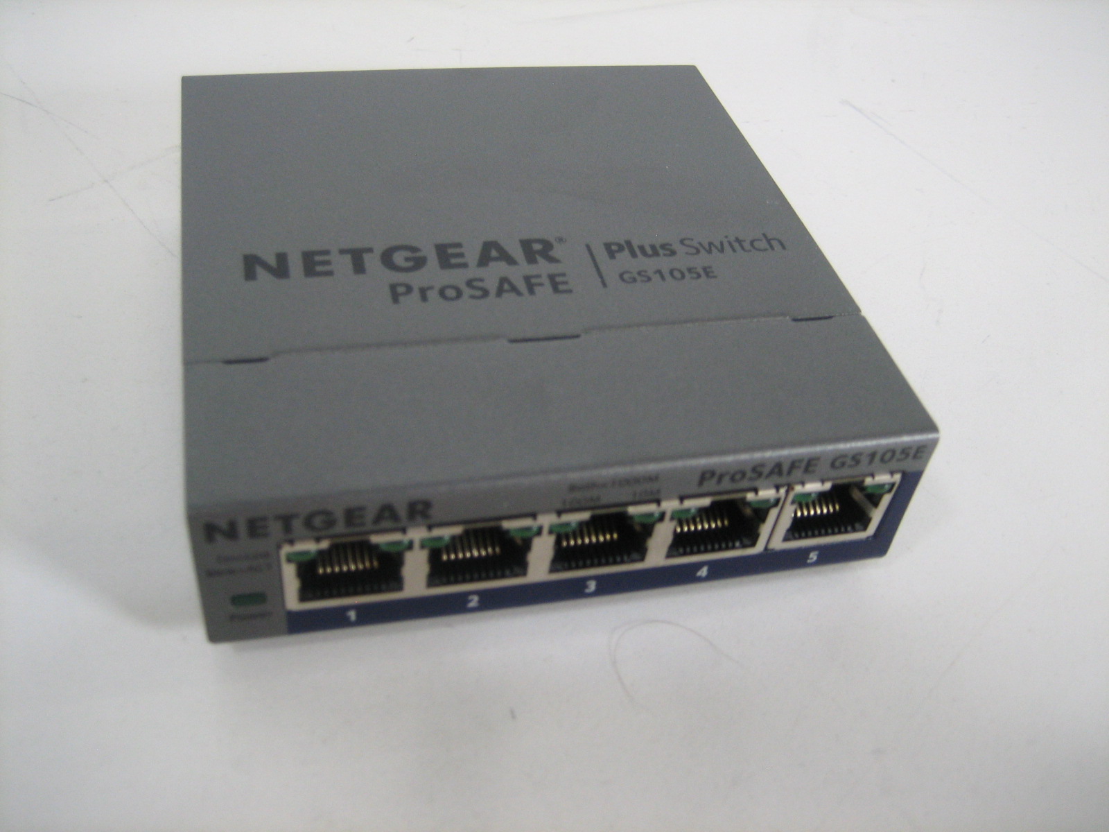 Netgear Prosafe GS105E 5 Port Gigabit Managed Ethernet Switch - Max ...