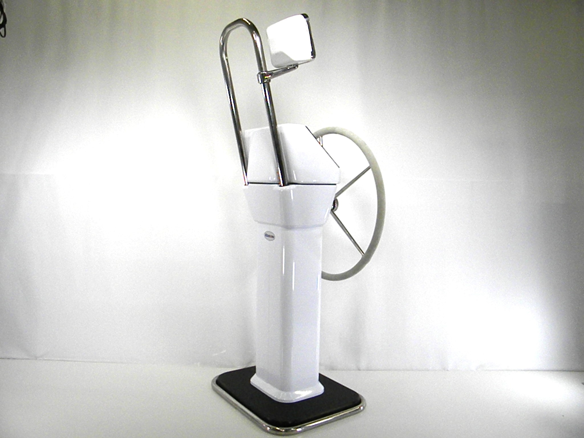 Edson Vision II Series Pedestal w/ 11-Tooth Sprocket Tapered Shaft 24 ...