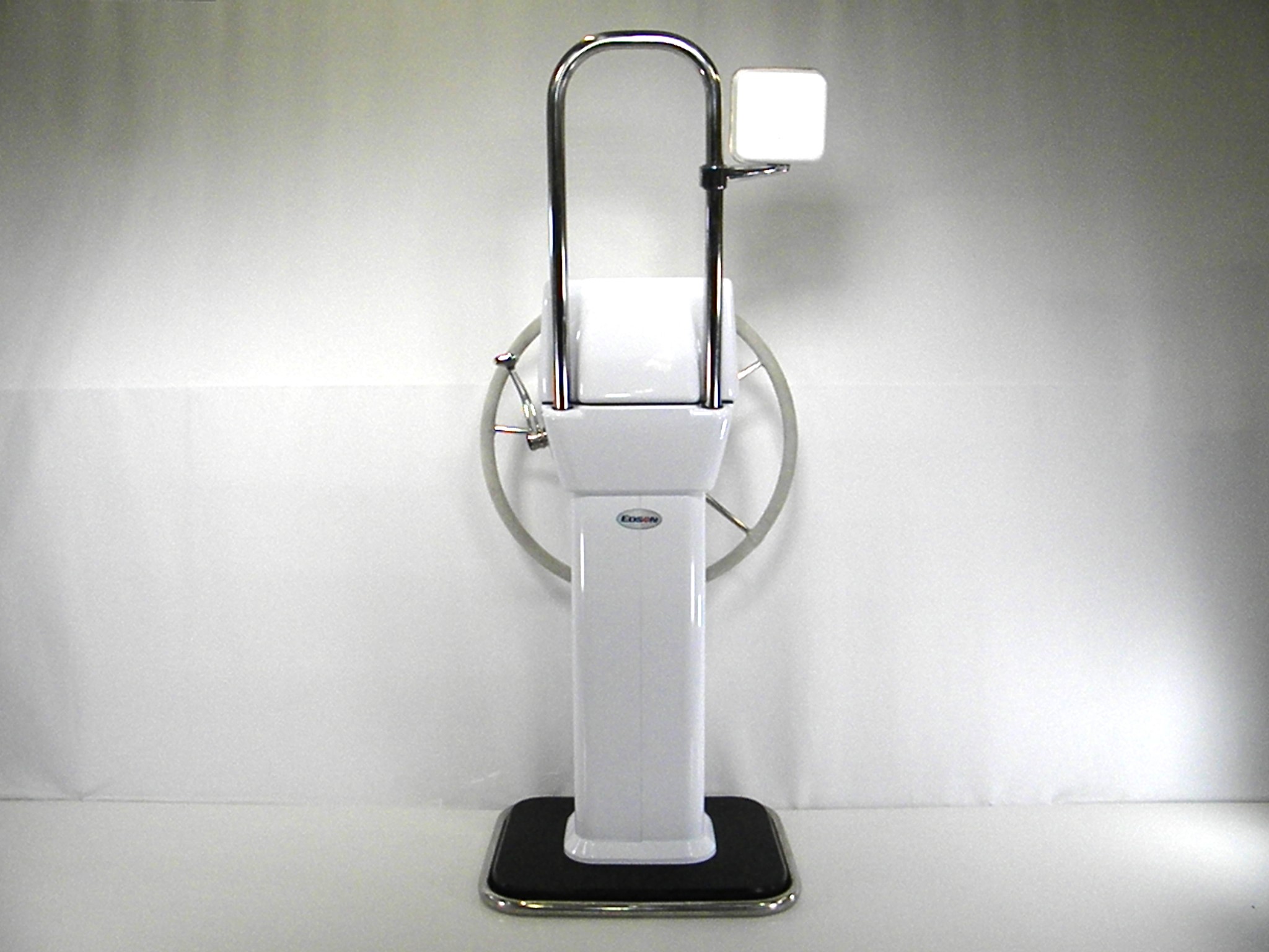 Edson Vision II Series Pedestal w/ 11-Tooth Sprocket Tapered Shaft 24 ...