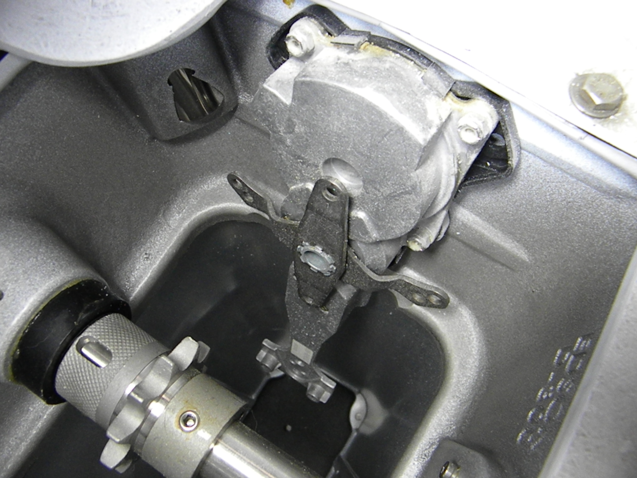 Edson Vision II Series Pedestal w/ 11-Tooth Sprocket Tapered Shaft 24 ...