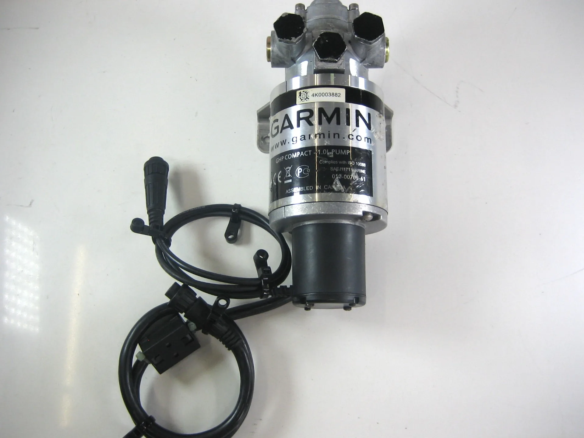 Garmin GHP Compact 1.0L Hydraulic Autopilot Pump 010-00705-61 Tested 90 ...