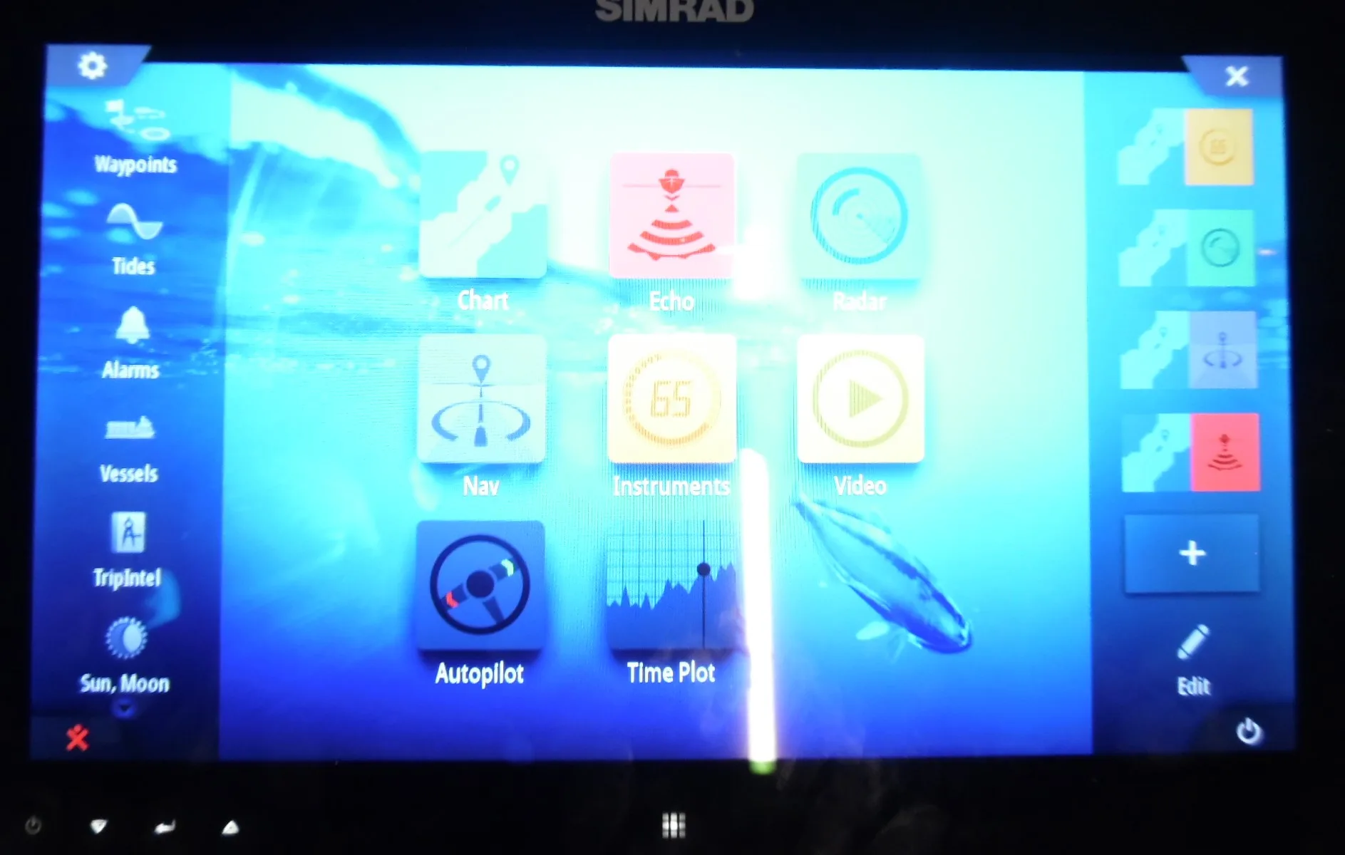 Simrad MO16-T 16″ HD Touch Screen Marine Monitor for EVO2 System ...
