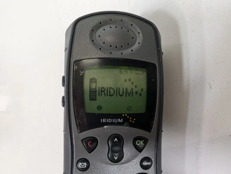 Iridium 9505A Satphone With Charger Great Condition - Max Marine ...