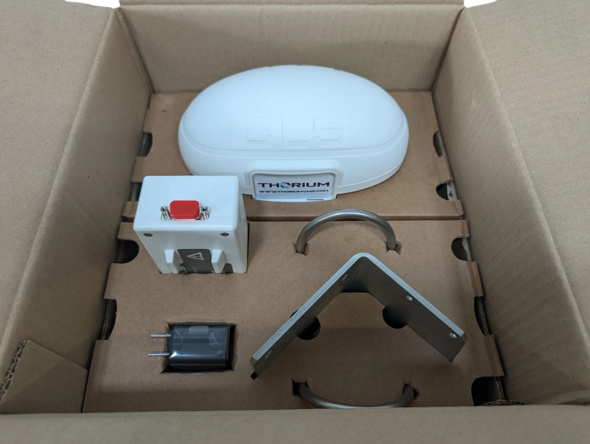 CLS Thorium LEO100 VMS Vessel Monitoring System Complete Kit NEW Open ...