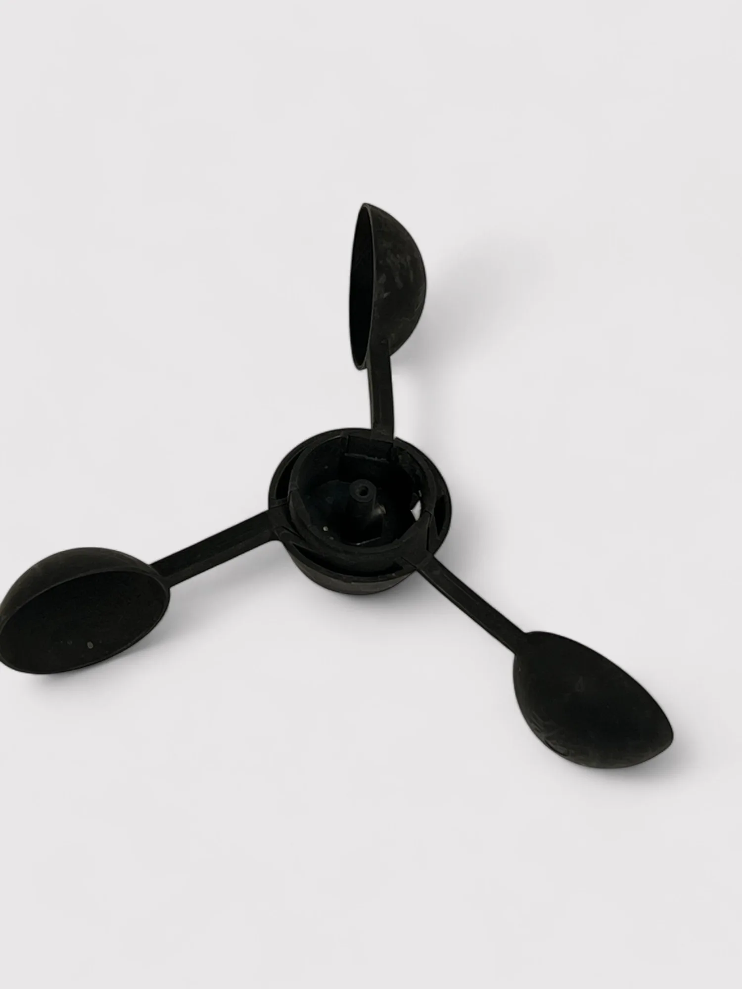 Datamarine Replacement Wind Cups Assembly for Masthead Transducer - Max ...