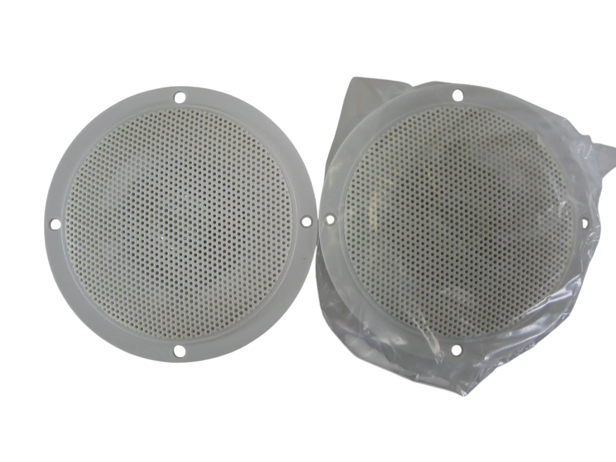 Pyramid MDC-6 5-1/4" Dual Cone Waterproof Stereo Speakers (White) New ...