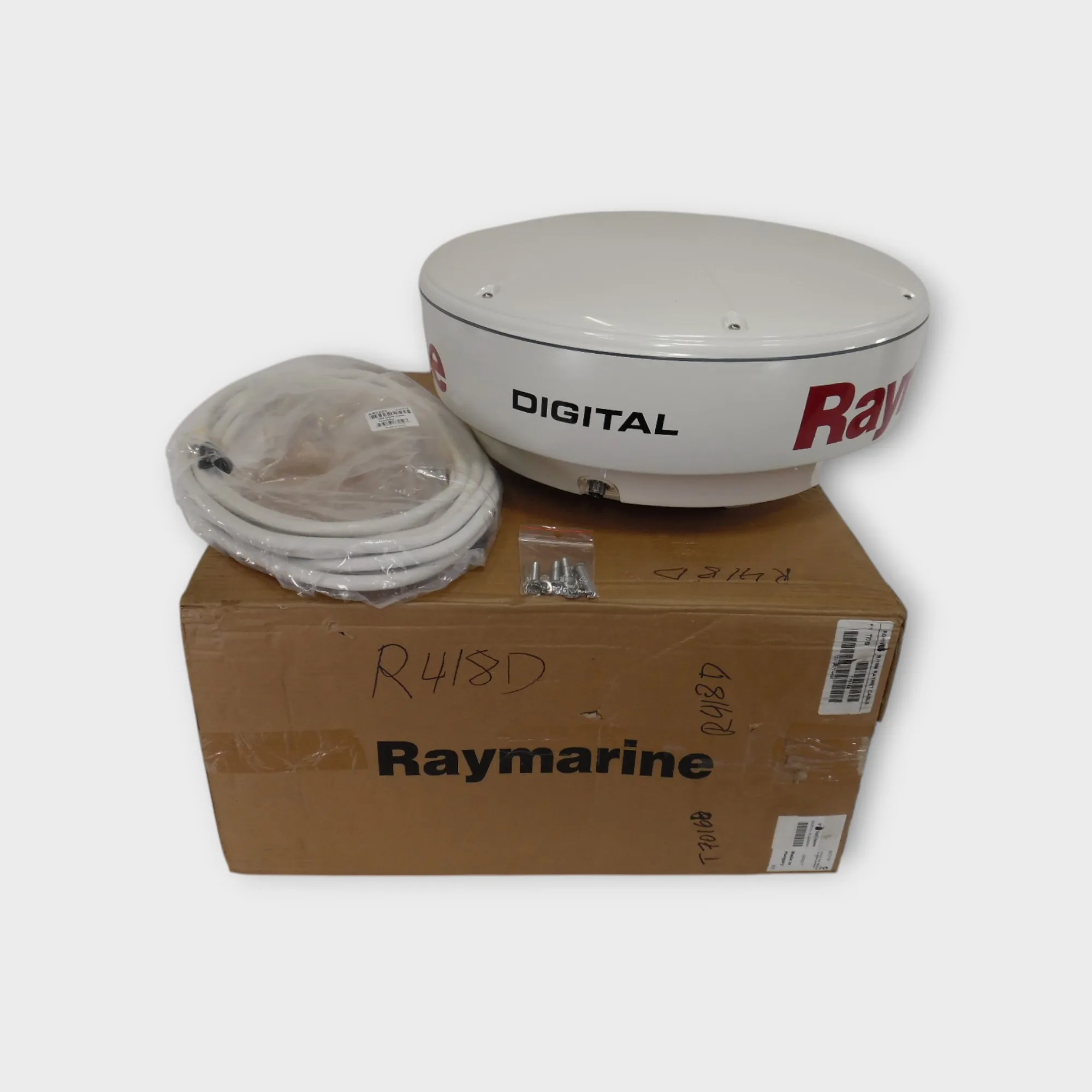 Raymarine RD418D 4kW 18" Digital Radome with 10m Radar Cable and ...