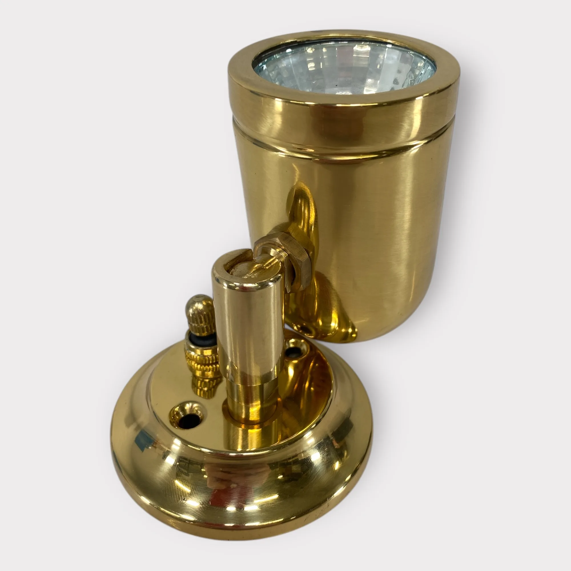 Seven Seas Industries SSM1360 Brass Halogen Mini Cabin Light - 12V ...