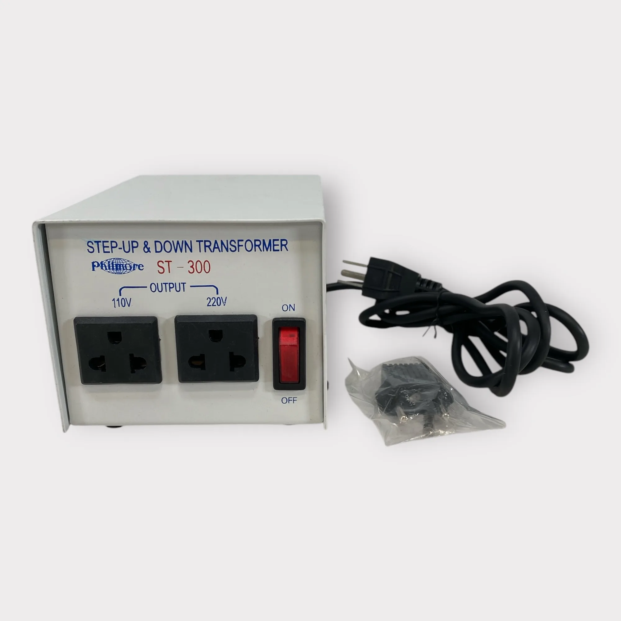 Philmore ST300 Heavy-Duty Step-up/ Down Transformer 110VAC/220VAC ...