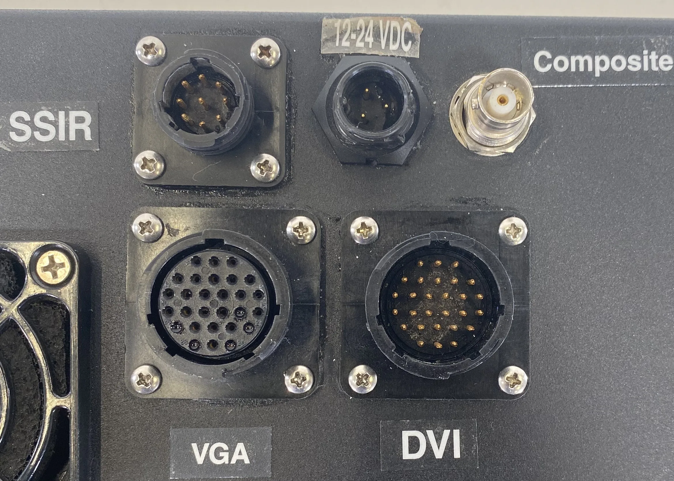 18" VEI Pilot Marine Monitor 12-24 VDC W/Accessories ~Tested Good - Max ...