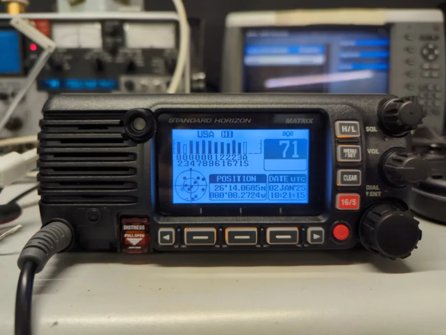 Standard Horizon Matrix GX2400GPS Marine VHF Radio With Integrated GPS ...