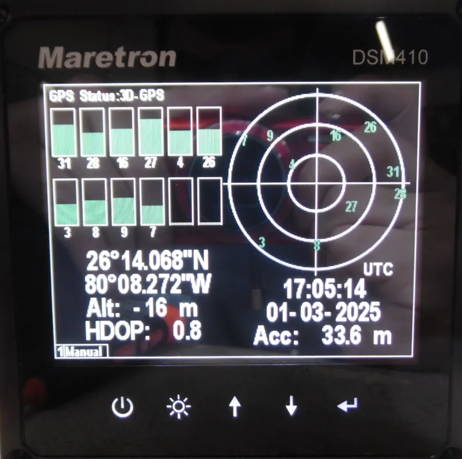 Maretron - DSM410 - 4.1" High Bright Color Display - NEW OPEN BOX - Max ...