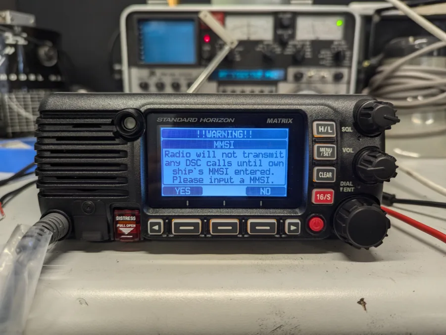 Standard Horizon Matrix GX2400GPS Marine VHF Radio With Integrated GPS ...