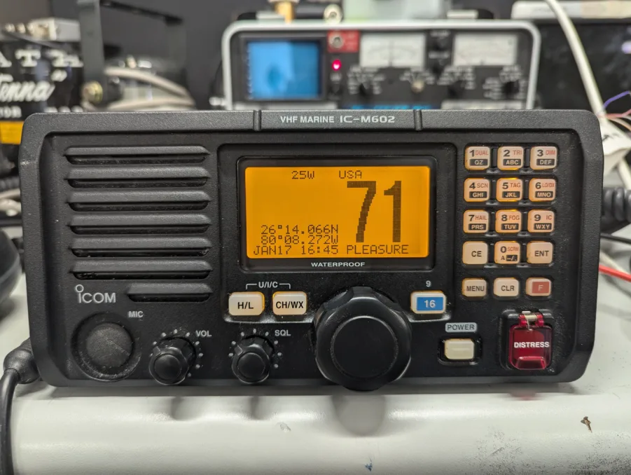Icom IC-M602 Weatherproof Marine VHF Radio With Rear Attached HM-126 ...