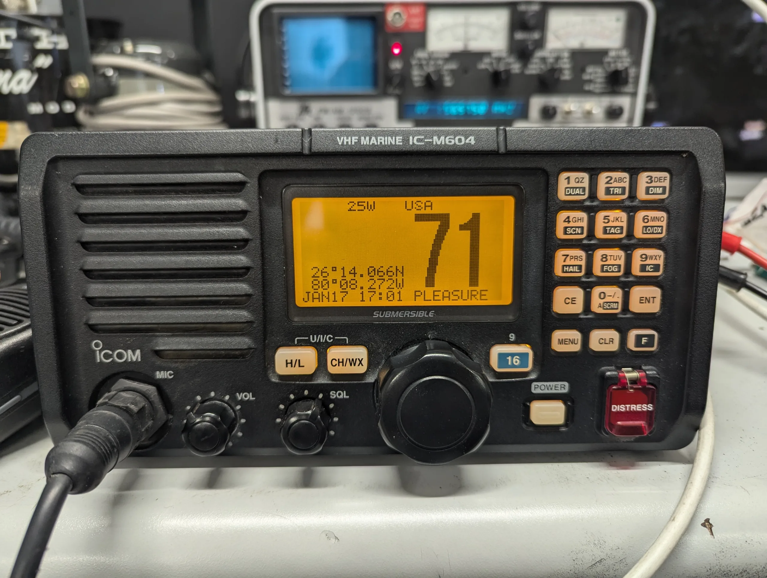 Icom IC-M604 Marine Weatherproof VHF Radio With Front Attached HM-126 ...