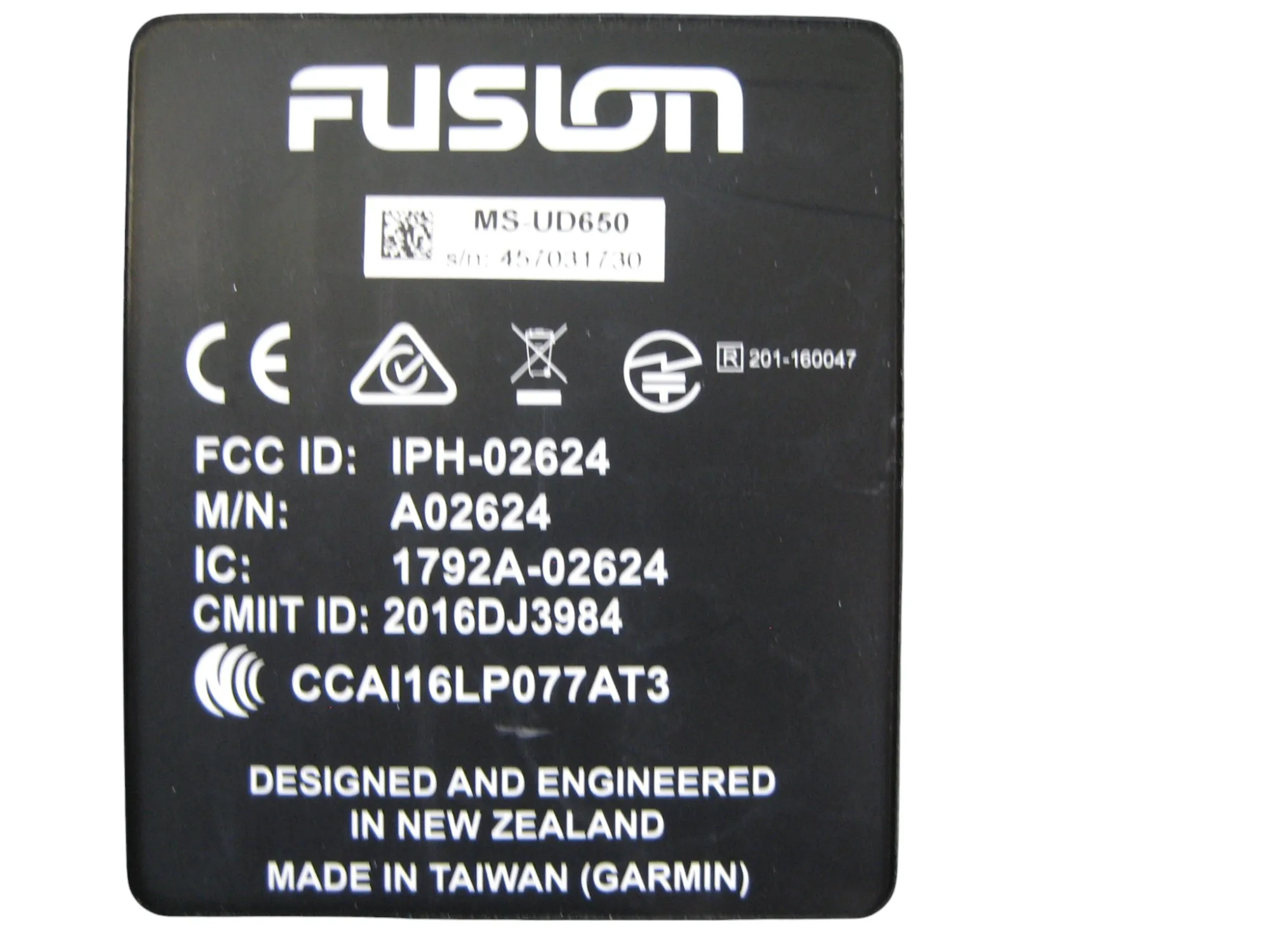 Fusion MS-UD650 Marine Digital Media Receiver w/Internal iPod Dock ...