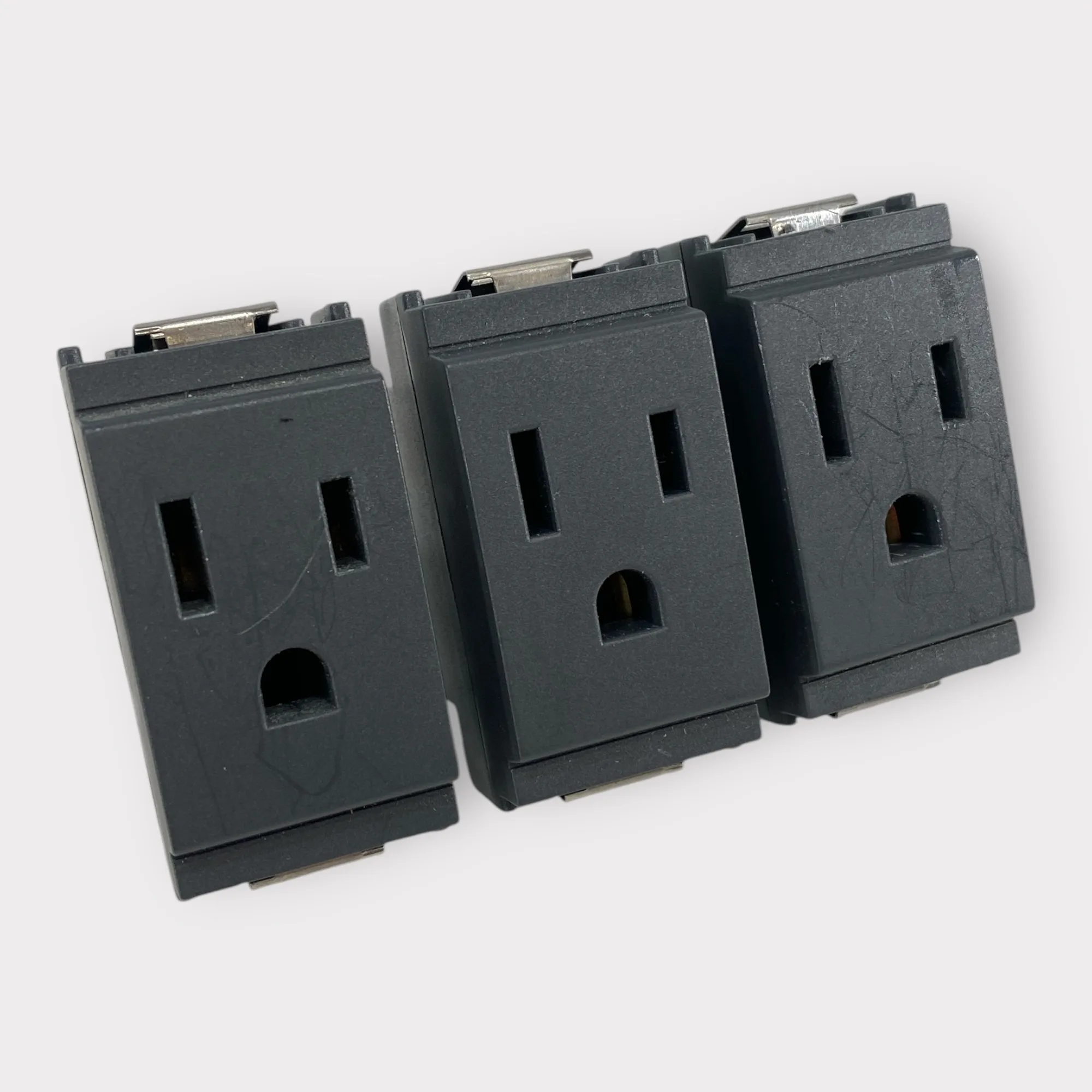 Vimar Idea 16245 15A/127V Socket Outlet - Grey **Lot of 3** - Max ...