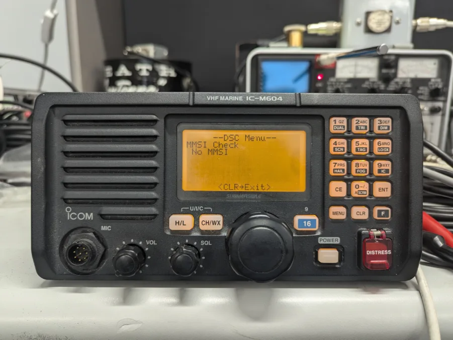 ICOM IC-M604A Marine VHF DSC Radio With Detachable HM-126 Mic - *Tested ...