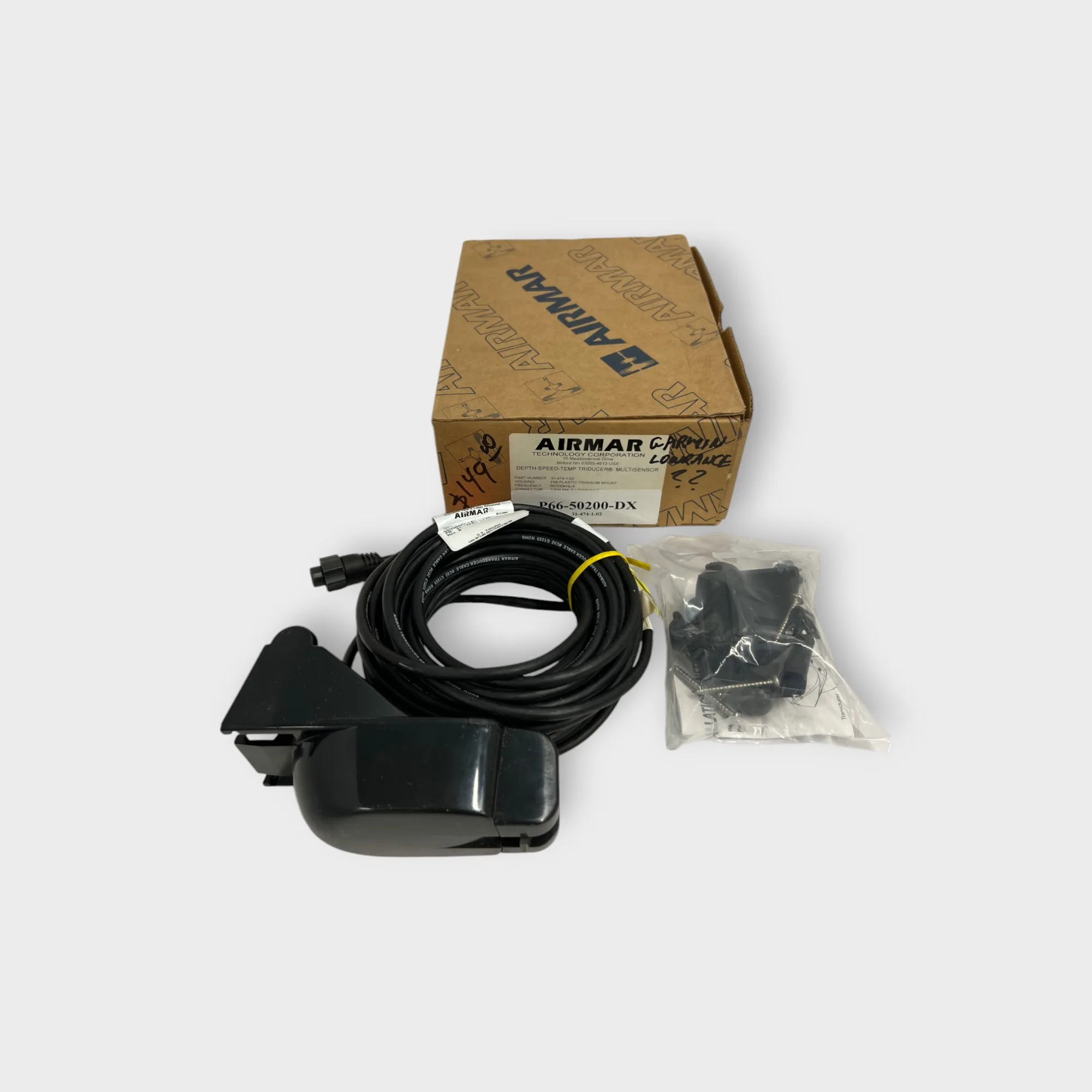 Airmar Lowrance P66 50/200 Transom Mount Transducer w/Gray Collar ...