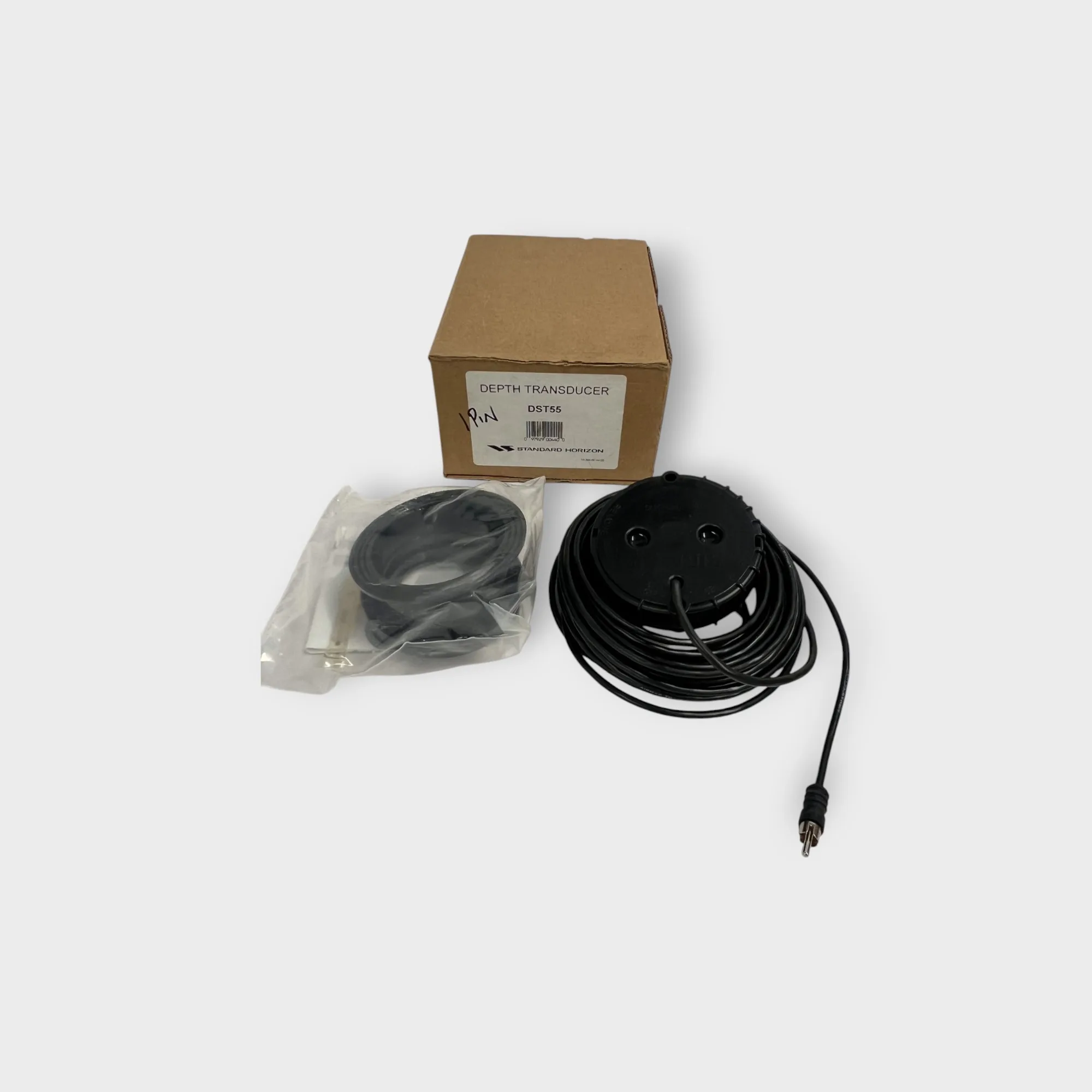 Standard Horizon DST55 Airmar P79 In-Hull 200khz Transducer w/RCA Plug ...
