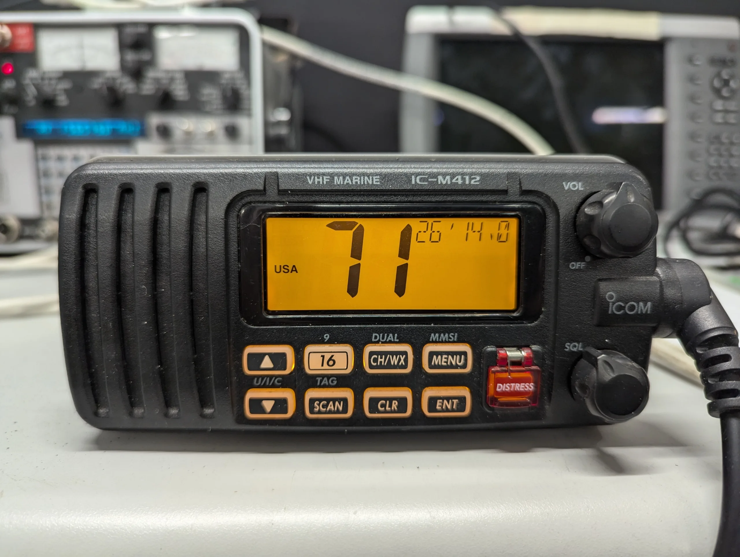 Icom IC-M412 Compact Marine VHF DSC Radio - *Tested* - Max Marine ...