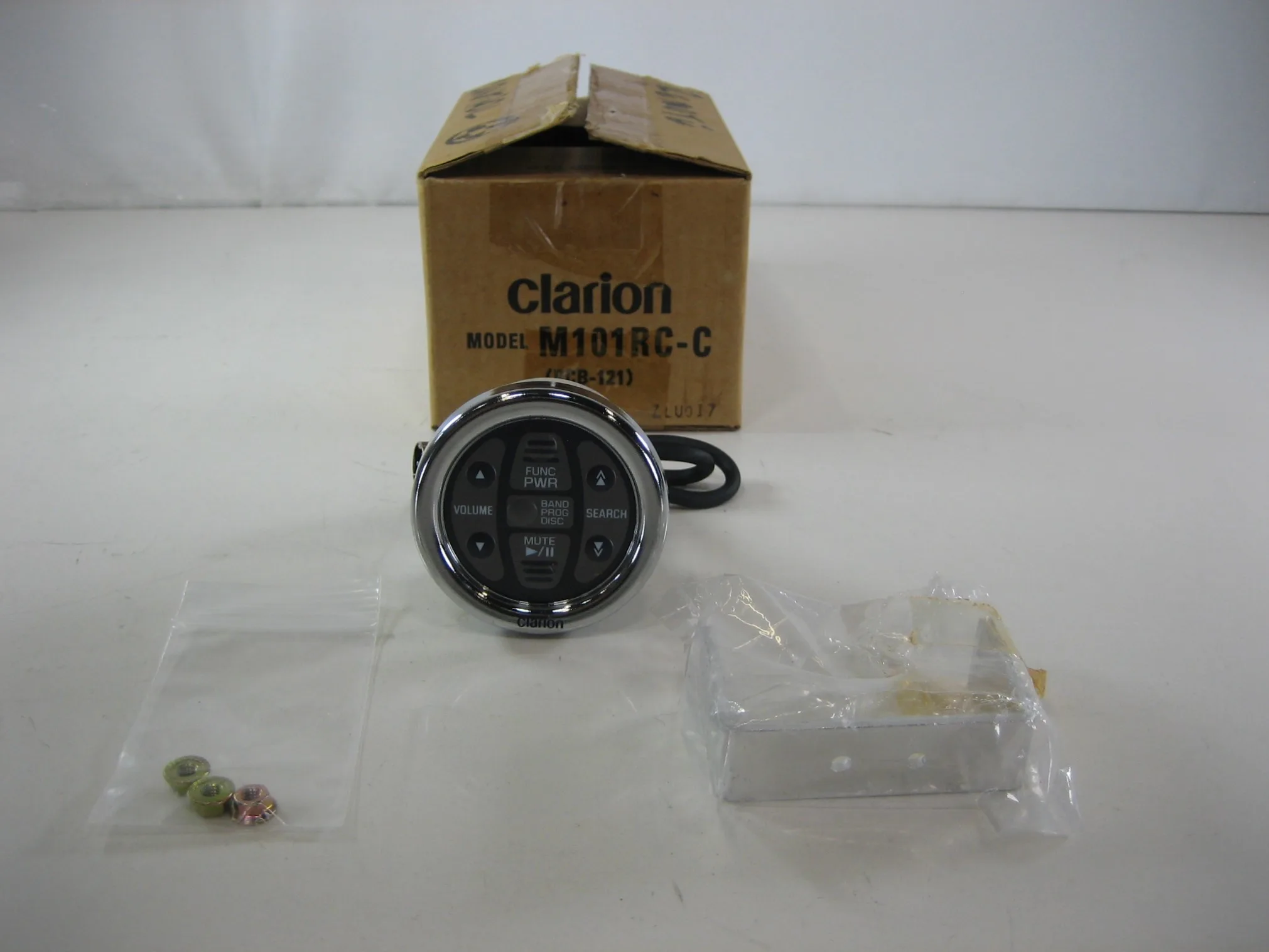Clarion M101RC-C Marine Wired Remote Control New-Old-Stock 90-Day ...