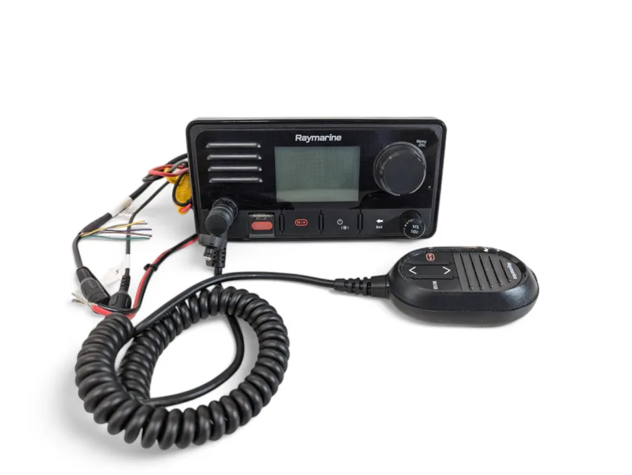 Raymarine Ray73 E70517 Marine VHF With Integrated AIS Receiver And GPS ...