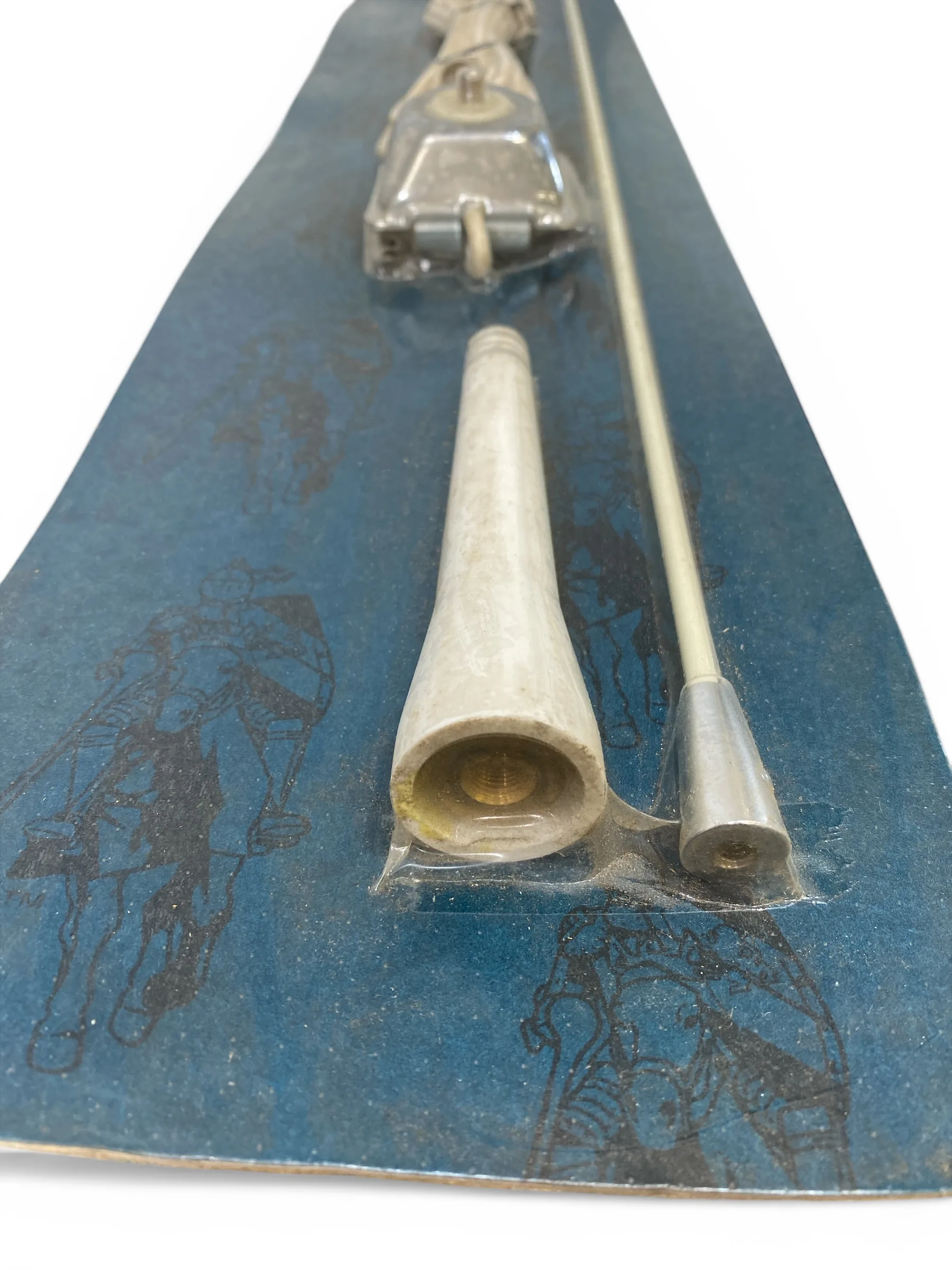 Shakespeare 5000-1W Two Load Duo-Phased Trunk Lid Mount CB Antenna - White **New** - Max Marine ...