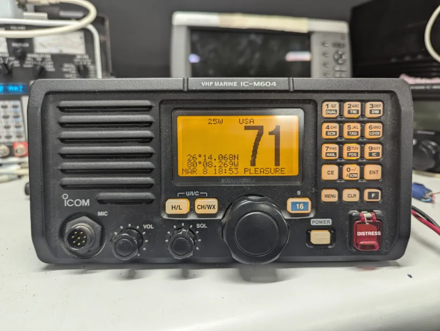 ICOM IC-M604 Marine VHF DSC Radio With HM-126 Mic - Professionally ...