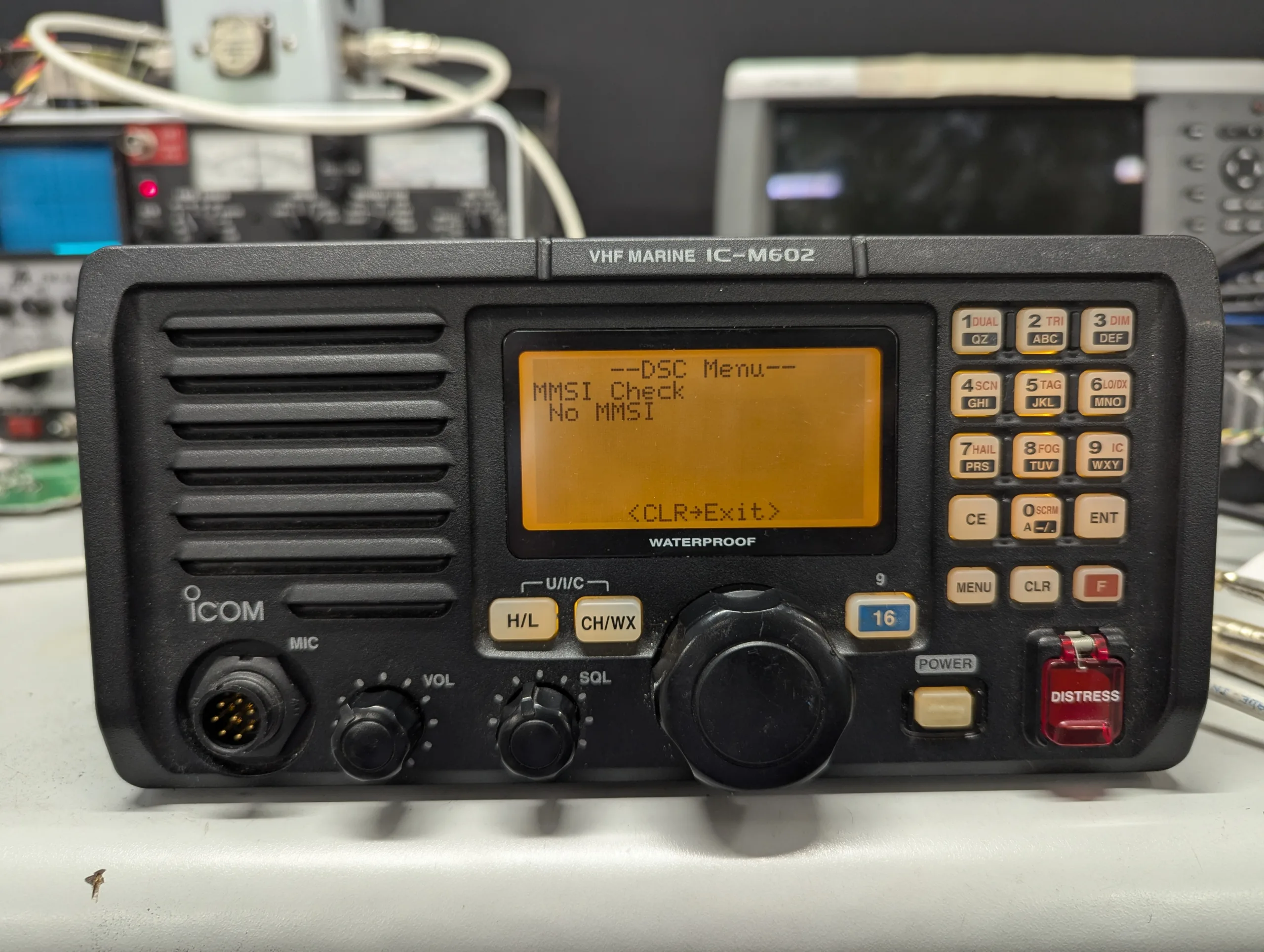 Icom IC-M602 Weatherproof Marine VHF Radio W/ Mic - Tested - Max Marine ...