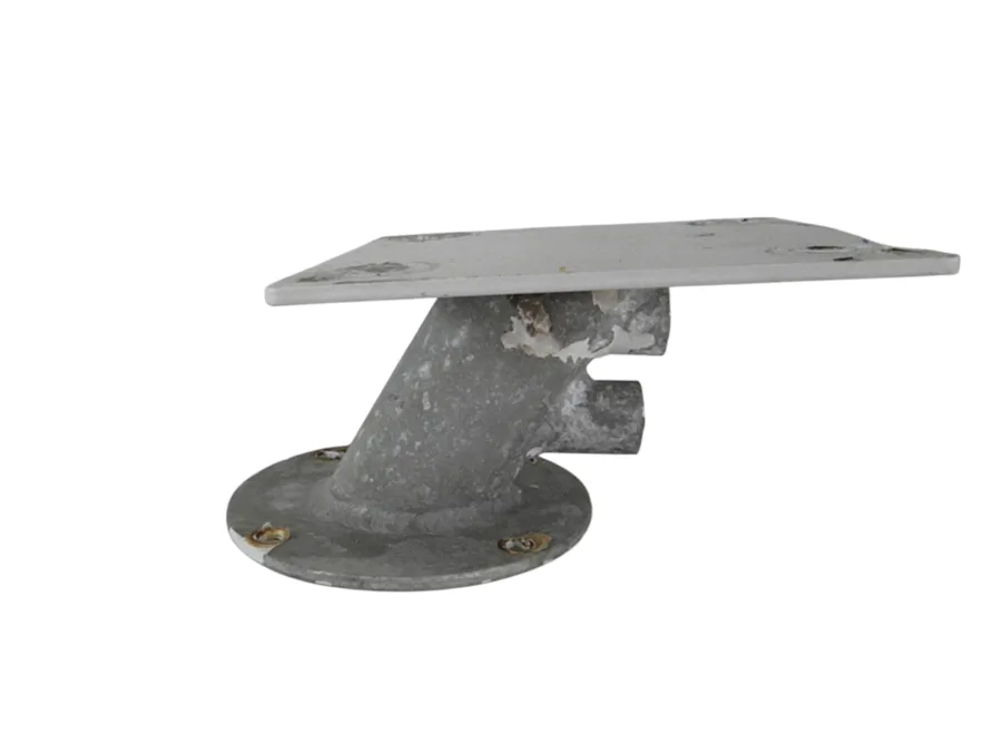 Edson 5" Aft Leaning 2 Deg. Forward Tilt Radar Mount for Various Radar ...